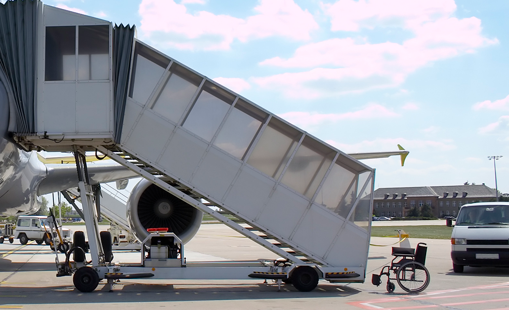 Convenient boarding New experience - Power Airplane Aisle Wheelchair ...